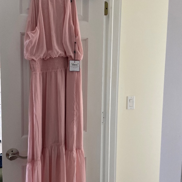 Laundry By Shelli Segal | Dresses | Laundry Halter Neck Midi Dress ...